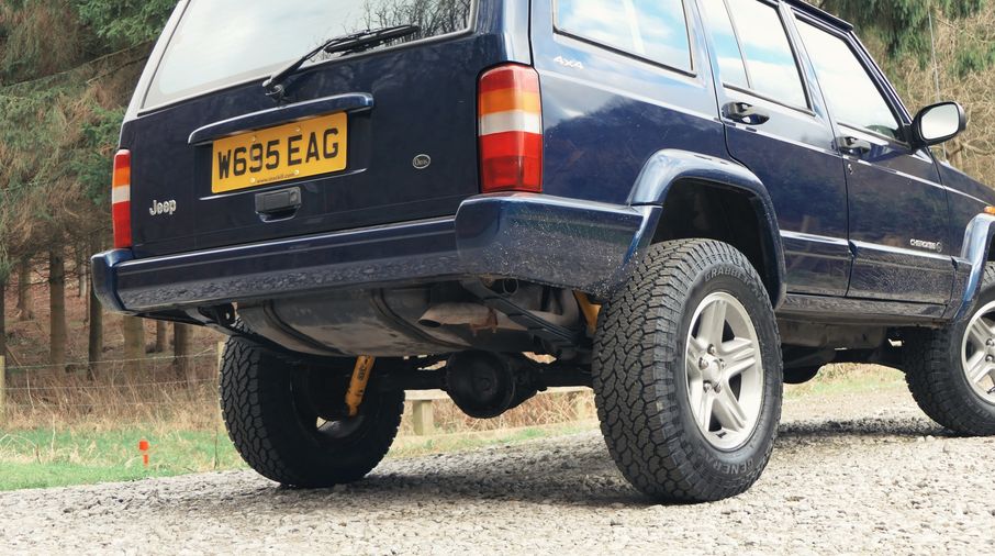 2" Suspension Lift, XJ (OMEXJ) | Jeepey - Jeep parts, spares and ...
