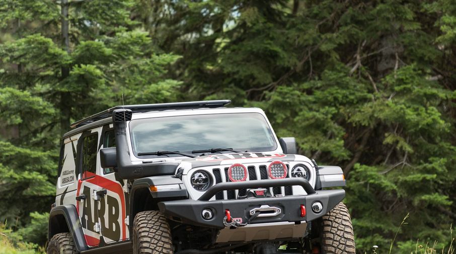 Front Recovery Bumper, ARB Bondi Deluxe, JL, JT (3450460) | Jeepey ...