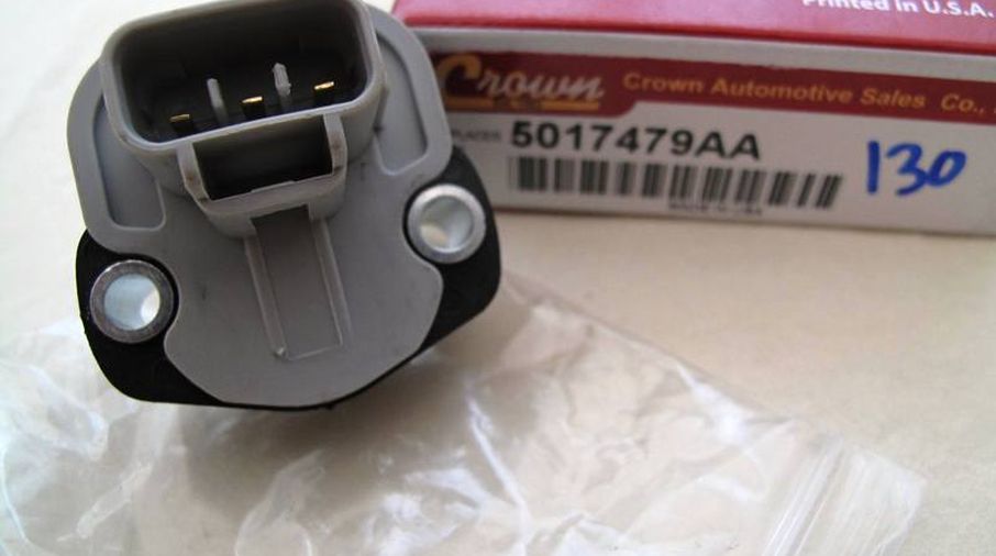 Throttle Position Sensor (V8 01-03) (5017479AA) | Jeepey - Jeep parts ...